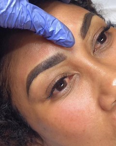 23K views | #permanentmakeup Magic shading brows for my client; she requested soft shading without the stiff outline look. This technique is done without an outline; it's ideal for clients who doesn't wear much makeup and wants a soft healed look. #ombrepowderbrows #microblading #wellingtonbrows #palmbeach #palmbeachbrows #tattoobrows #browshaping #brows #brow #browtinting #browartist #brow #browtattoo | Royal Nail Salon | Facebook