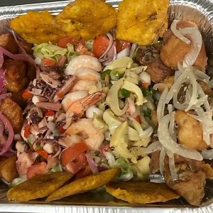 DON JUAN TRAY Shrimp, Octopus, Conch Meat, Fried Pork, Fry Chicken and Fried Plantains #antojitosnavideñosrestaurant #comida #food #delivery #instafood #foodporn #restaurante #gastronomia #comidalatina #foodie #gourmet #foodlover #cocina #chef #puertorico #yummy #delicious #instagood #carne #comidasana #love #delicioso #delicia #familia #ifood #bhfyp | Antojitos Navideños Restaurant