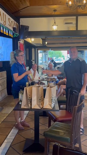 Stray Sod Golf Society – Presentation 🏆 Big congrats to all our winners 👏 (a few missing but prizes can be picked up). Thanks again to our members and guests for the brilliant turnout 🙌 👉 Don’t forget to tag, share, and spread the laughs – let’s keep the memories going! 🍻 | Stray Sod Irish Bar