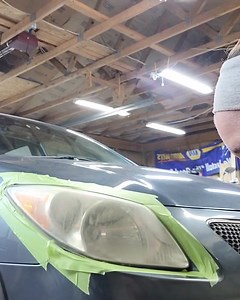 @madbabe324 is sanding this headlight with her detail block getting it all ready to be polished out! She frequently uses her @big_kid_blocks detail kit as a high end detailer! • Posted @withregram • @madbabe324 #detailer #girlswhodetail #girlsinautomotive #automotivegirls #wetsanding #3msandpaper #bigkidblocks #headlightrestoration | Big Kid Blocks | Facebook